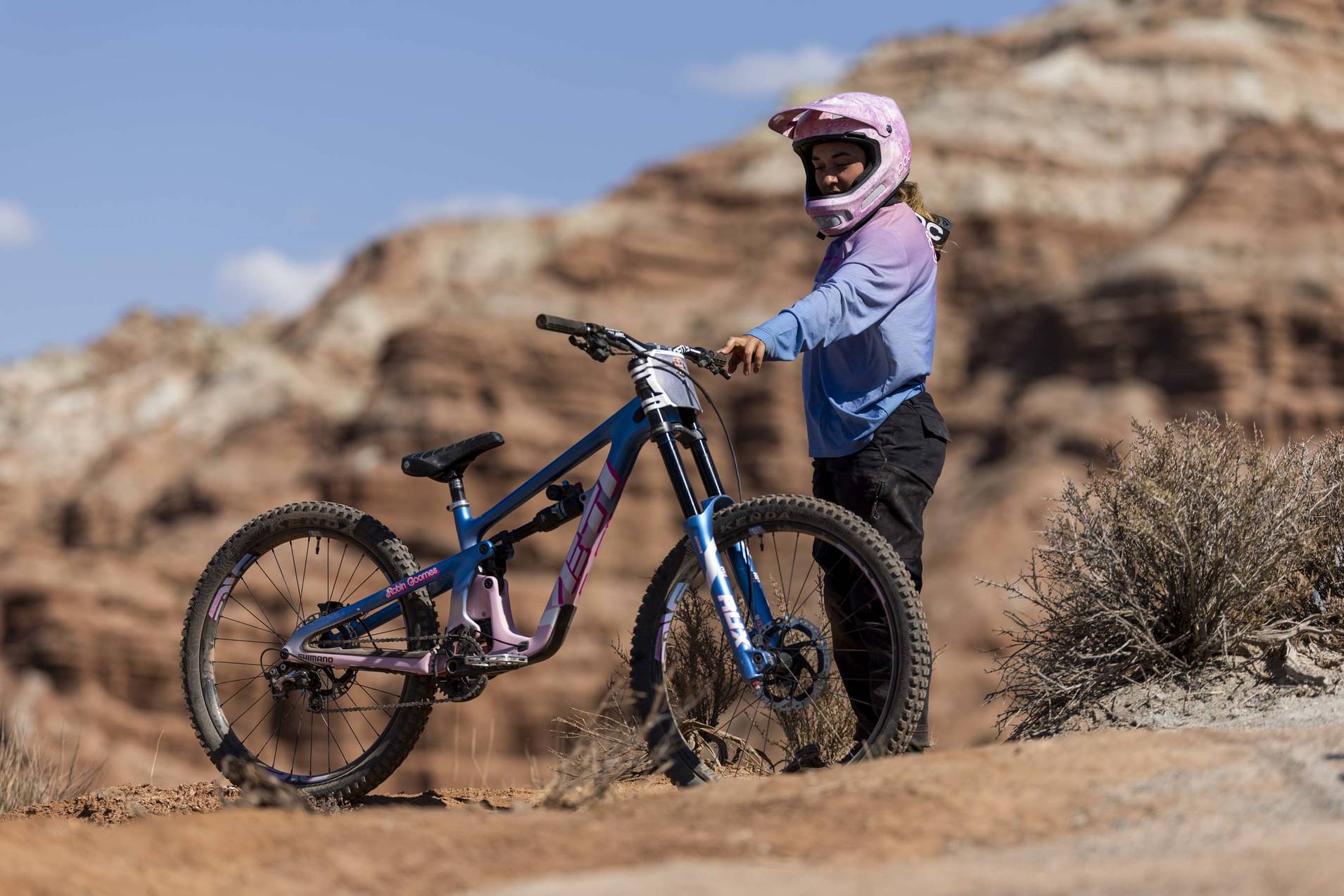 FOTO / VIDEO STORY - SR SUNTOUR Cycling